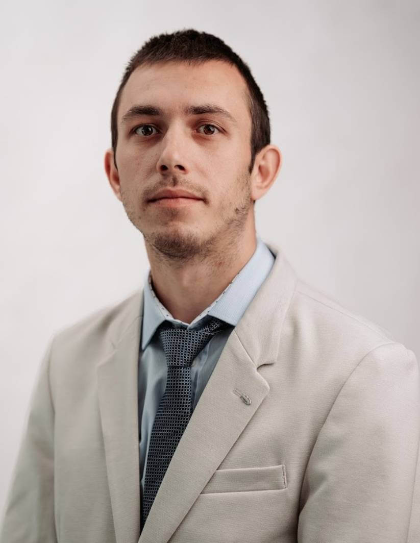 Нашият екип - ИМОТИ ПРЕМИЕР - Агенция за недвижими имоти